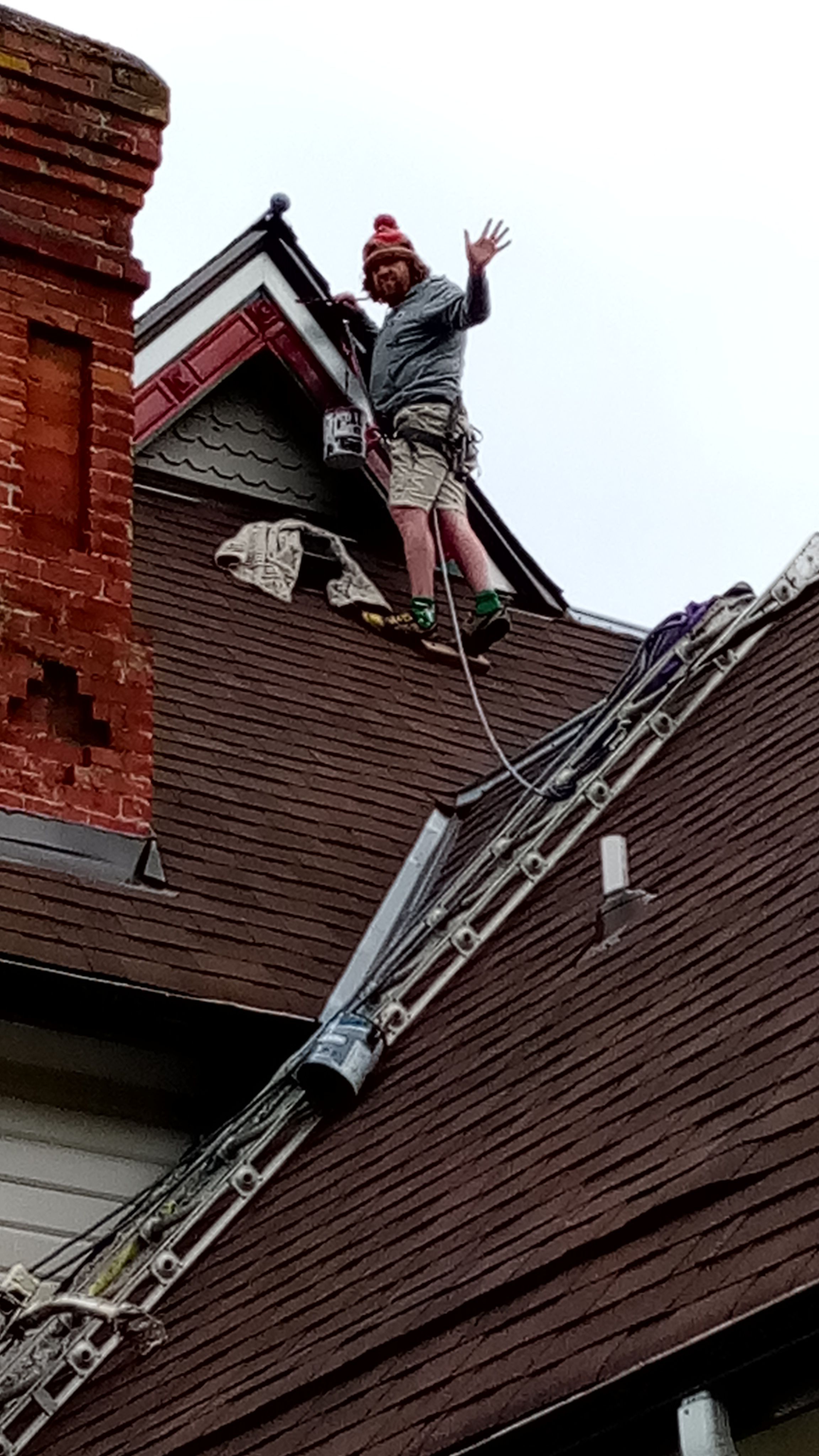 Real Surfers | Shoulder-hoppers and name-droppers