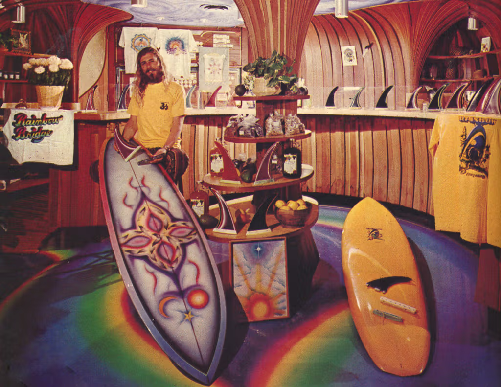 Real Surfers | Shoulder-hoppers and name-droppers